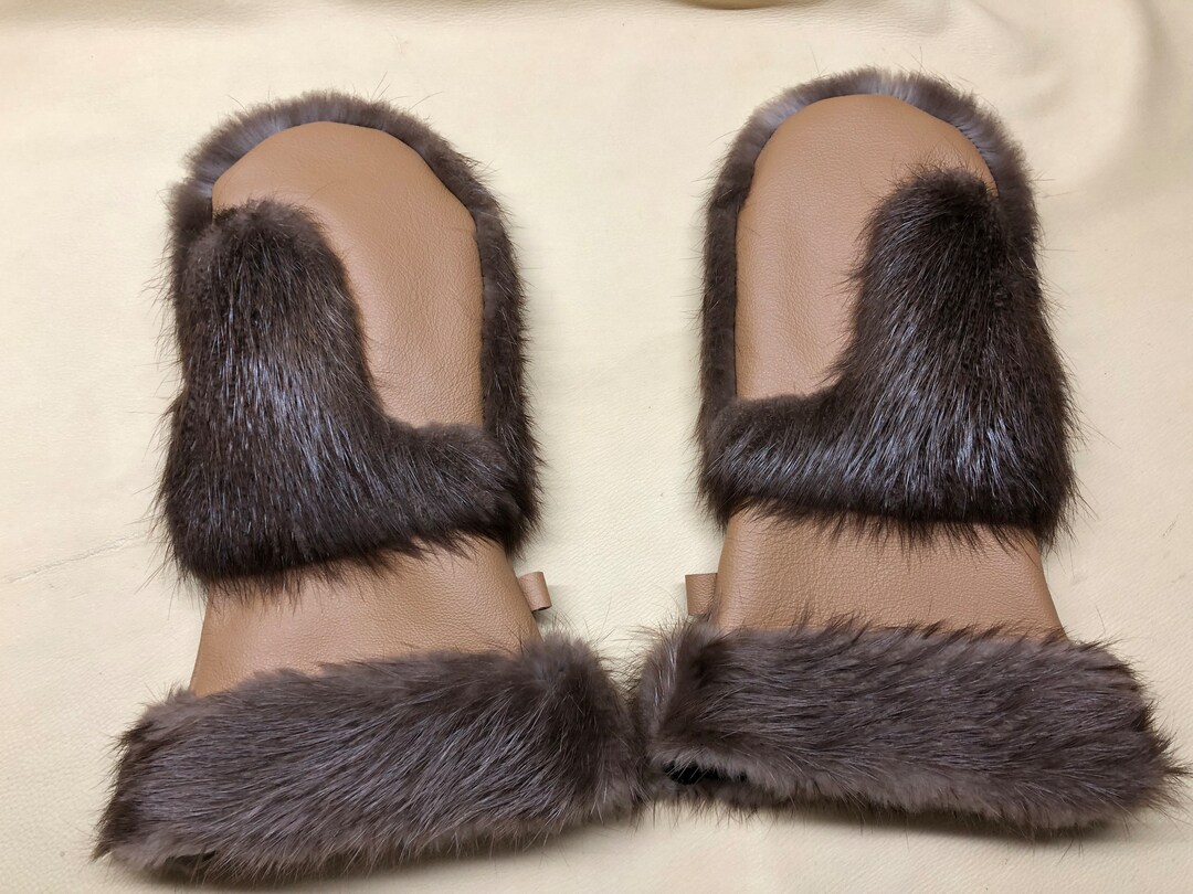 Beaver Fur Gauntlet Mittens - Etsy