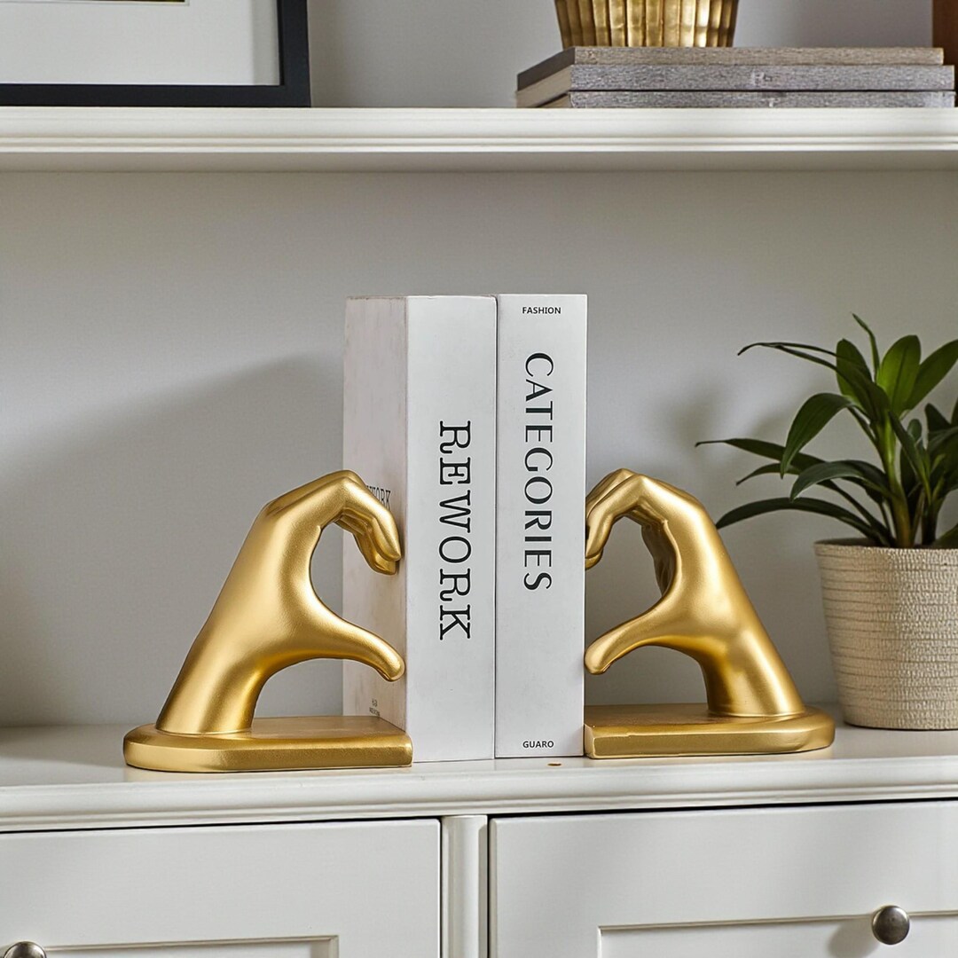 Golden Heart Hands Bookends, Resin Hand Sculpture Book Ends, Romantic ...