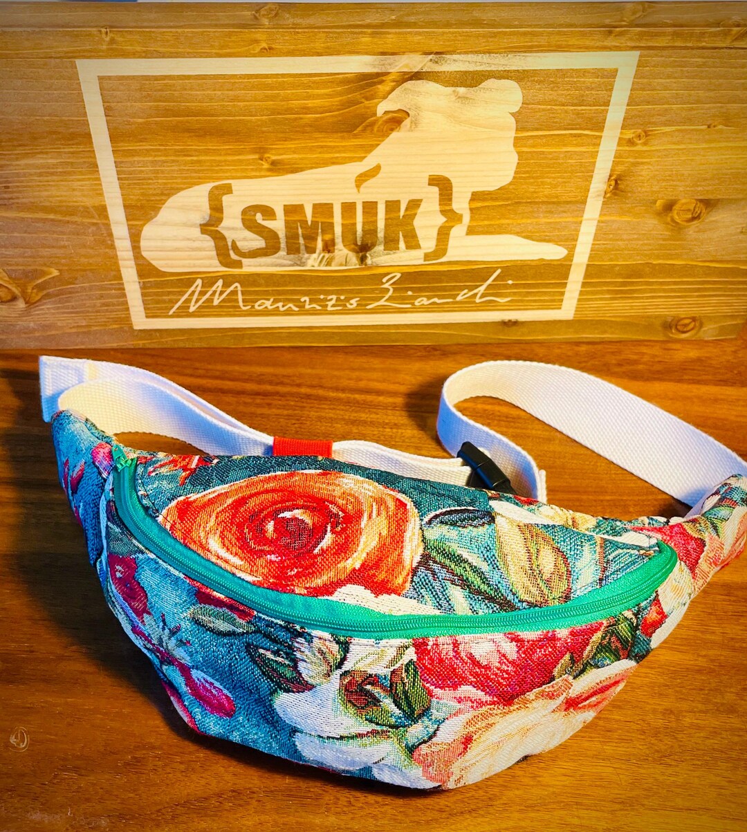Handmade Fanny Pack in Floral Gobelin Fabric – Elegant and Practical - Etsy