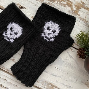 Wednesday Addams, Skull Stitch Gloves, Halloween Costume, Skull ...