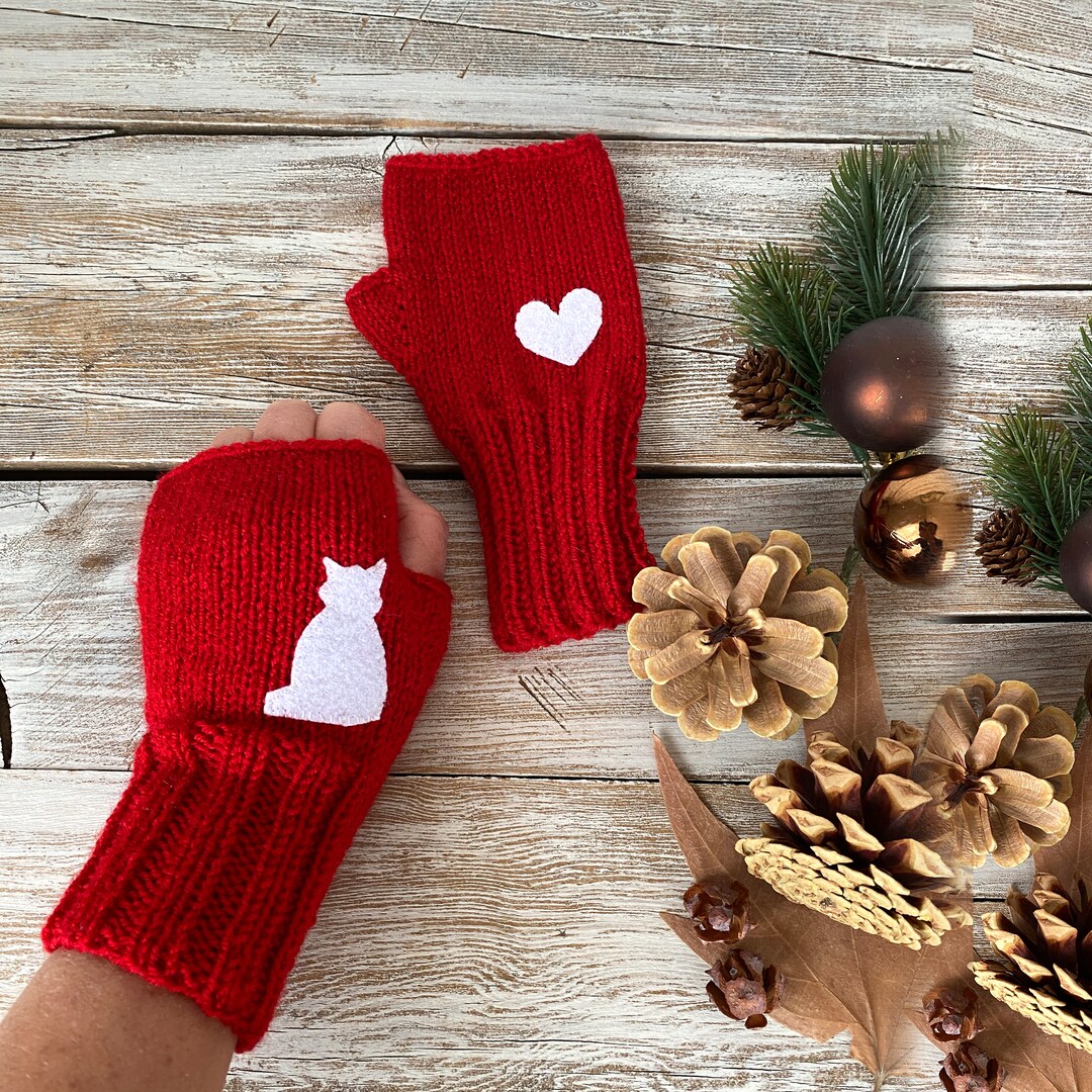 Hot Christmas Gifts, Red Fingerless Mittens Womens, Girlfriends ...