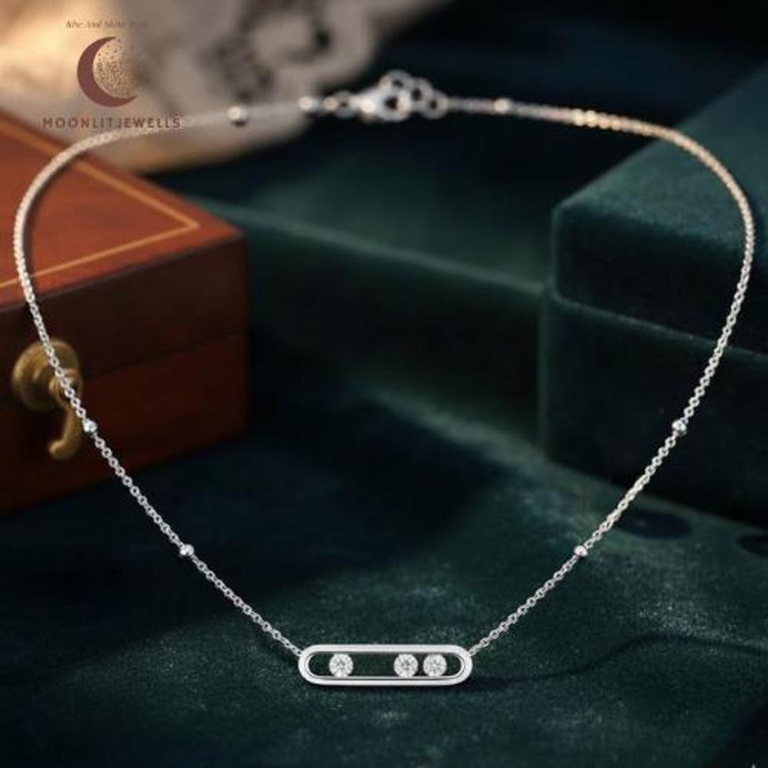 Marvelous Movable Diamond Necklace for Her, 3.0 MM Round Cut Moissanite ...