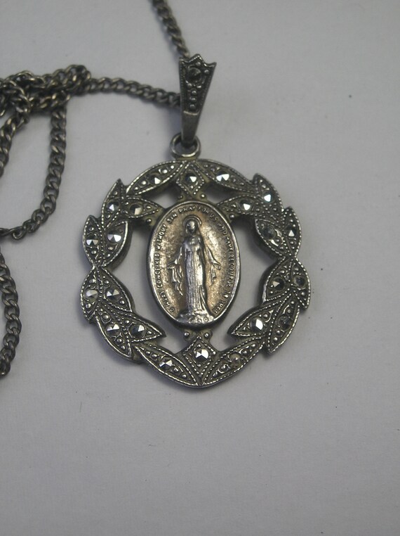 Religious medallion silver 925 - Gem