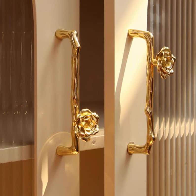 Brass Flower Butterfly Pulls and Knobs: Wardrobe Handle, Closet Pulls ...