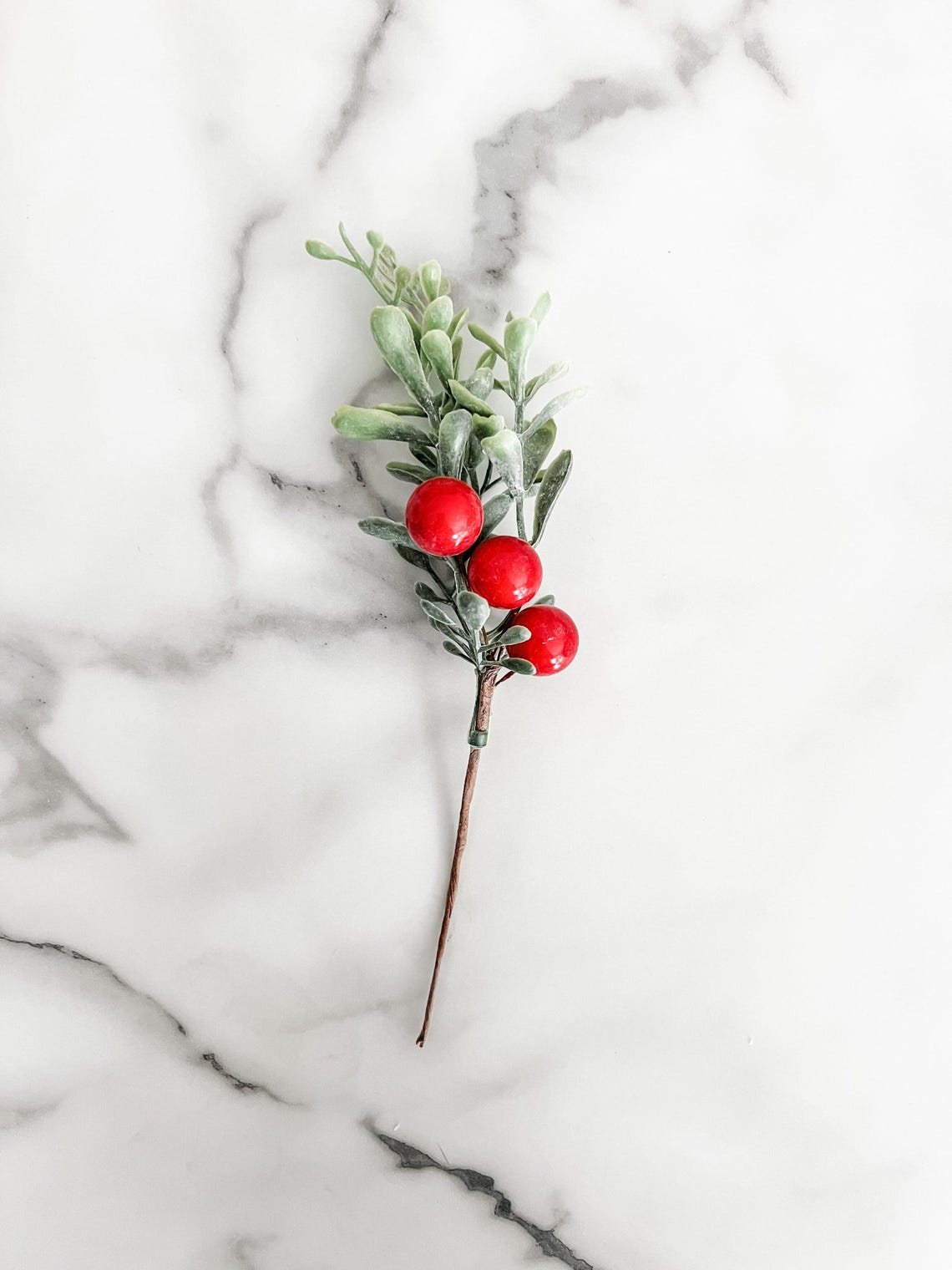 Red Berry Greenery Sprigs - Set of 5 - Etsy