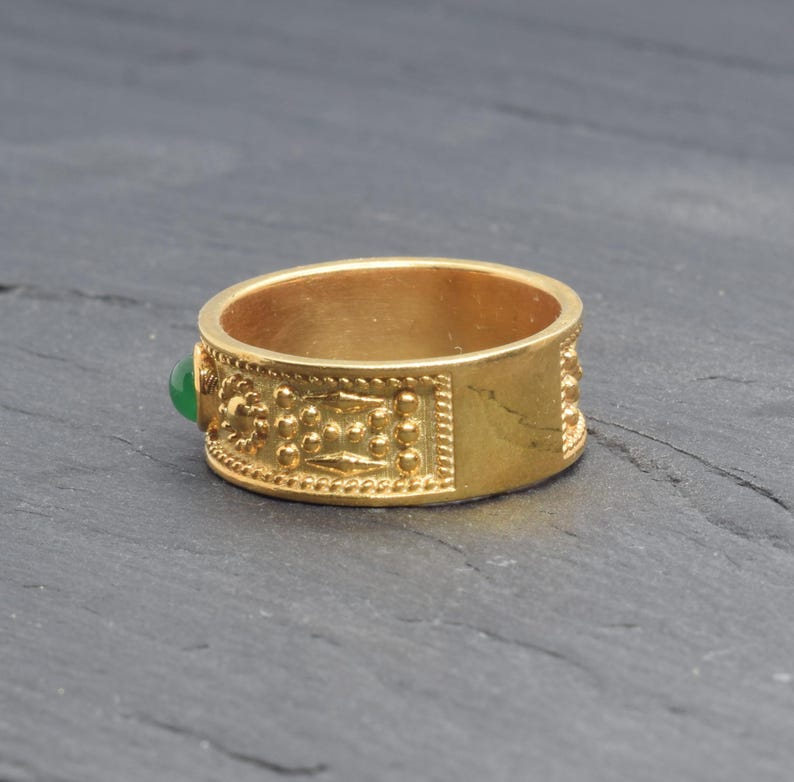 Ancient Greek Emerald Byzantine Ring, Etruscan Garnet Jewelry - Etsy