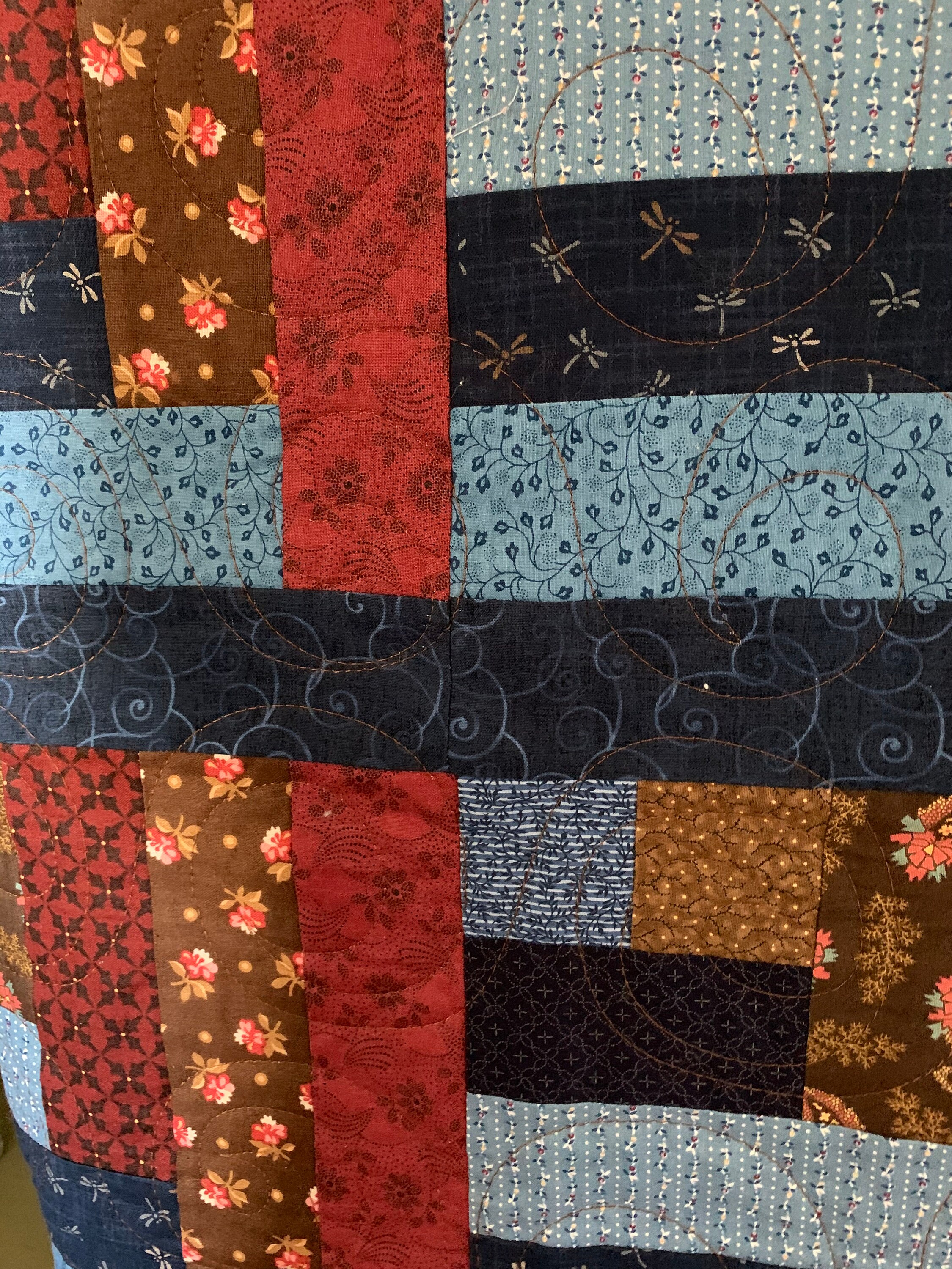 Burgandy and Blue Shades Quilt - Etsy España