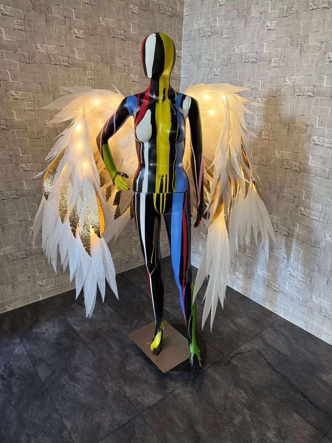 Wings for Dance White With Gold LED, Flexible Lightweight Dancing Wings ...
