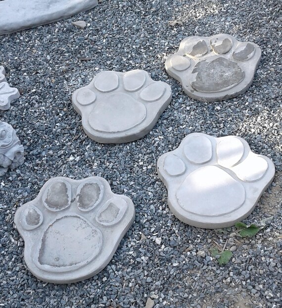 Dog Paw Stepping Stones
