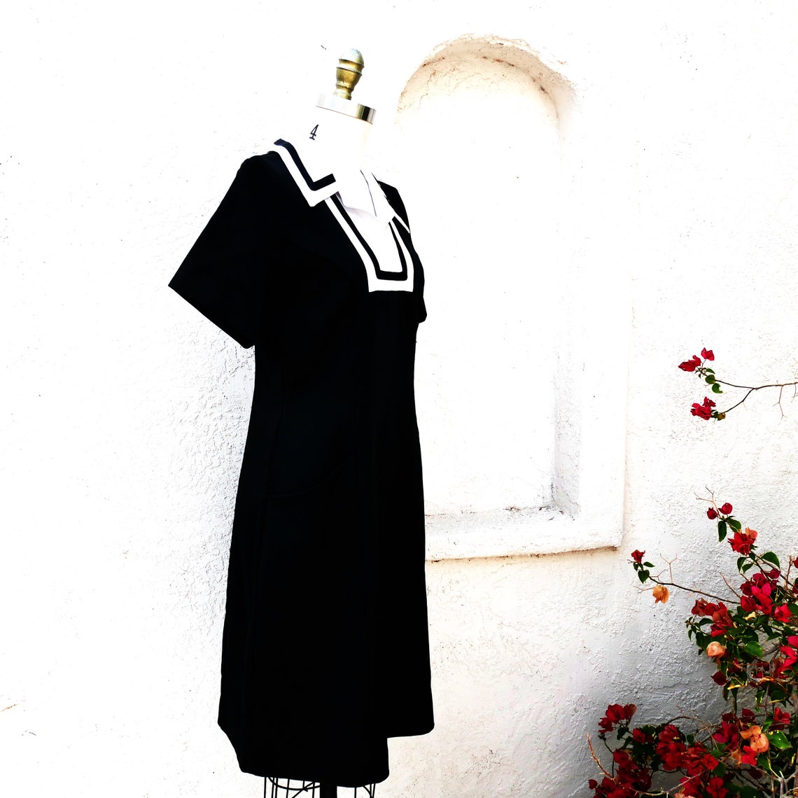 Diner Uniform Size M 1960s Waitress Dress in Black and White | Etsy