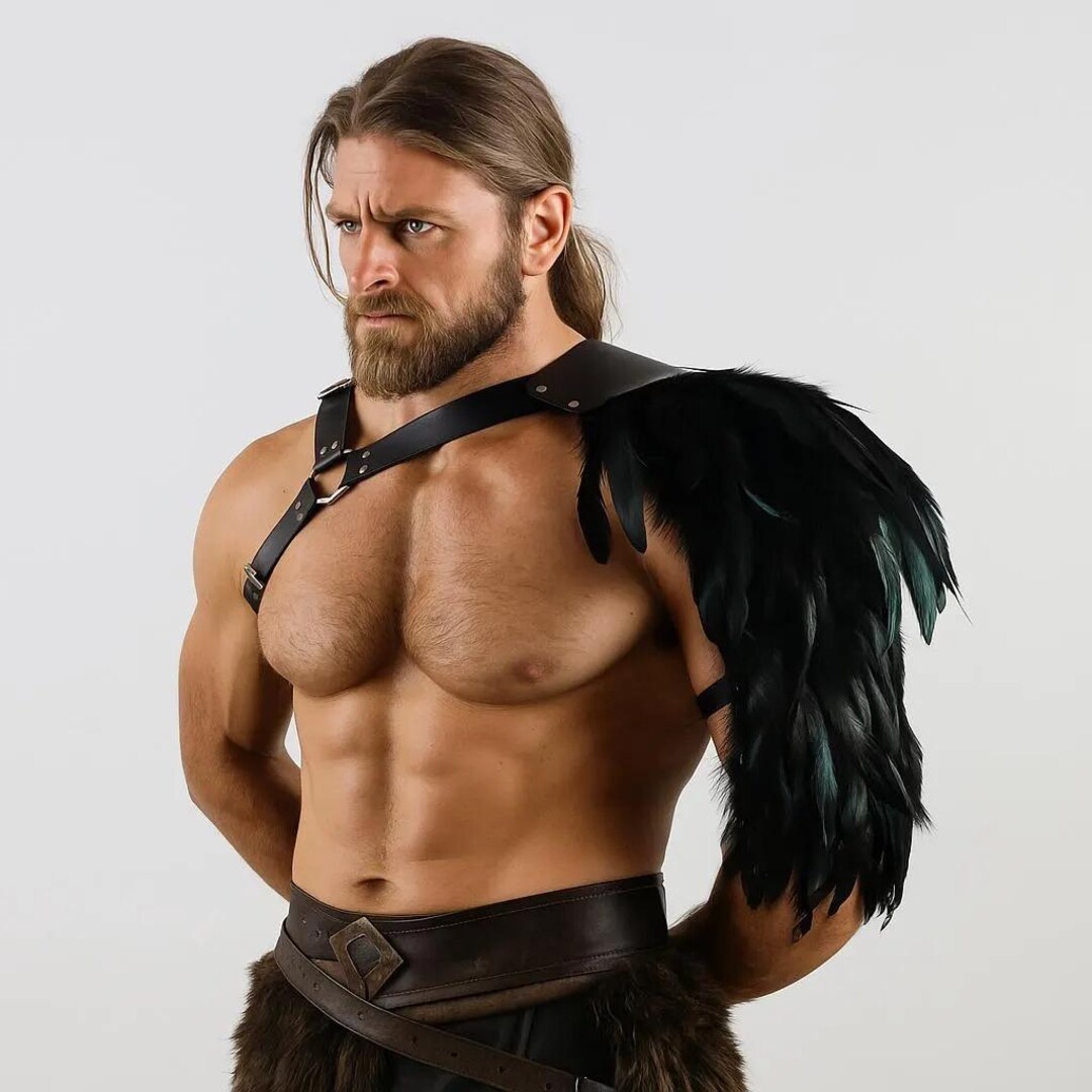 Handmade Mens PU Leather Feather Shoulder Armor: Gothic Costume ...