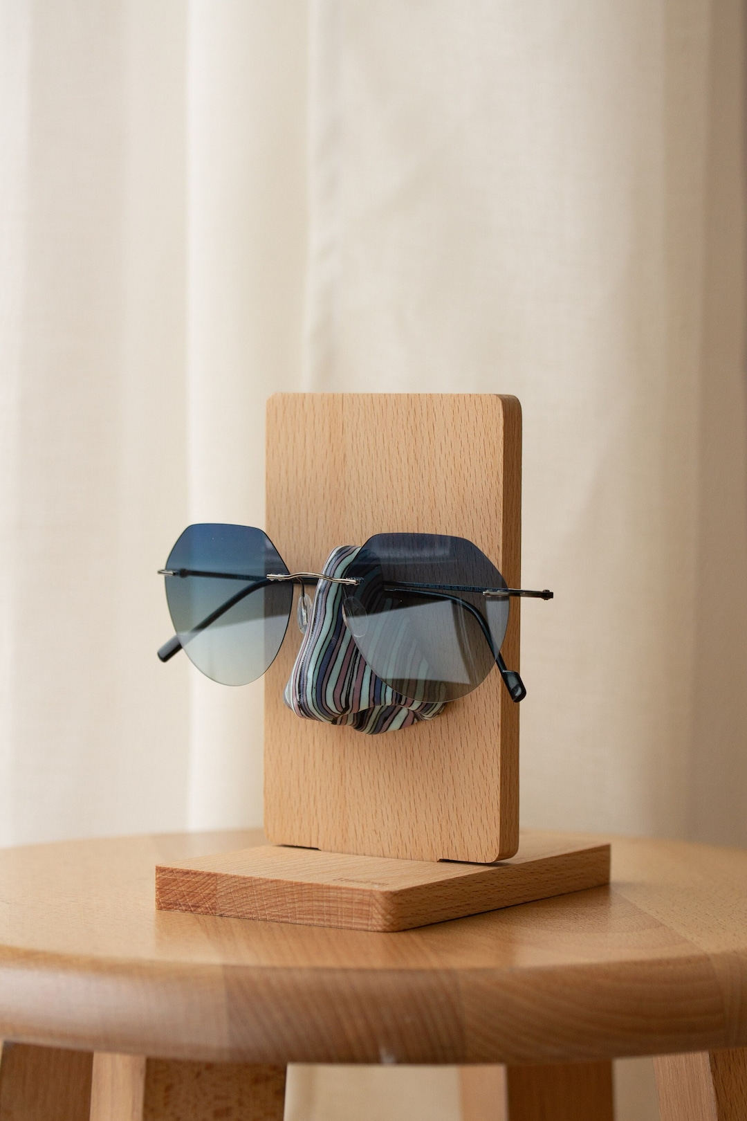 Colored Table Glasses Stand From Polymer Clay, Spectacle Holder ...