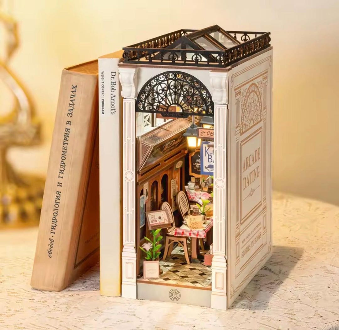 Book Nook & Book Ends for Library Decoration, DIY Kit - Etsy