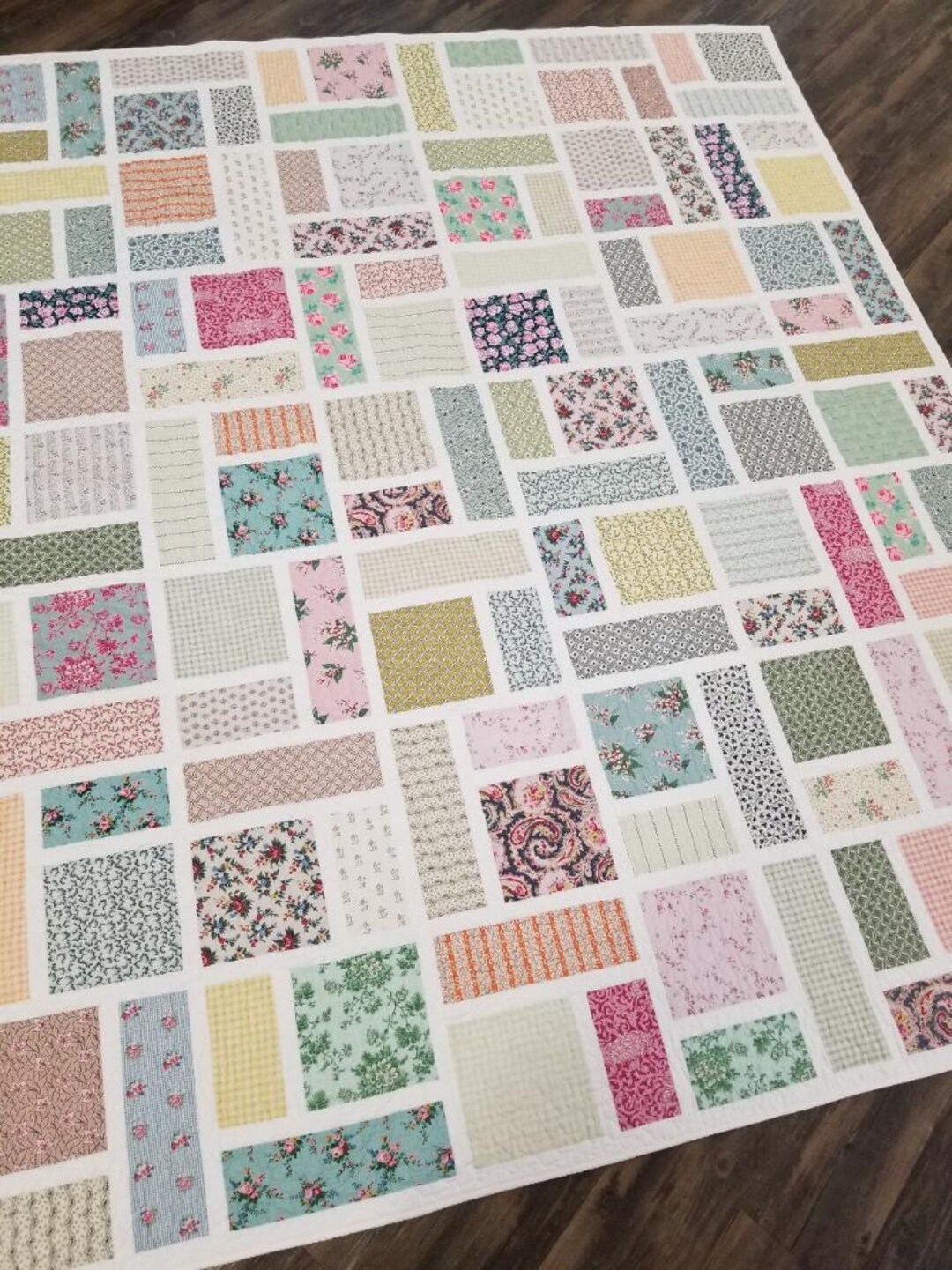 Grandma's Featherbed...quilt Kit...cottage Style...scrappy Kit - Etsy