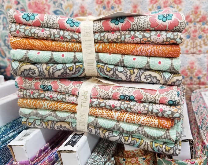 Tilda Cotton Beach Fat Quarters, Beach Shells Blenders Fat Quarter ...