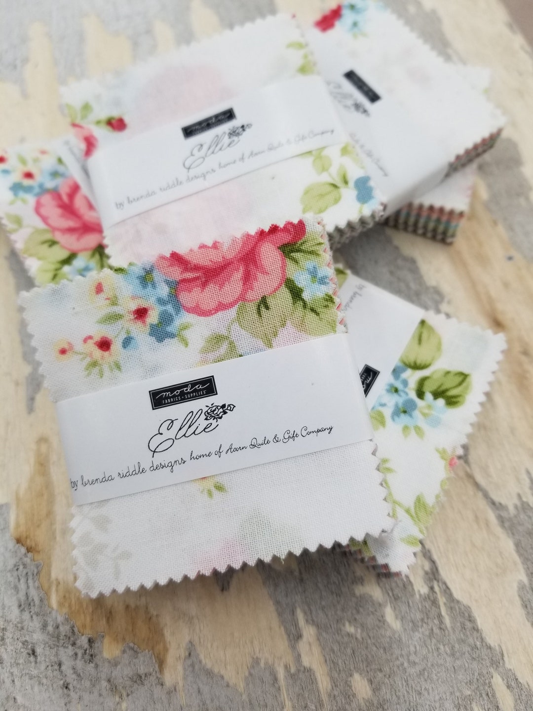 Ellie Mini Charm Pack by Brenda Riddle of Acorn Quilt Company for Moda ...