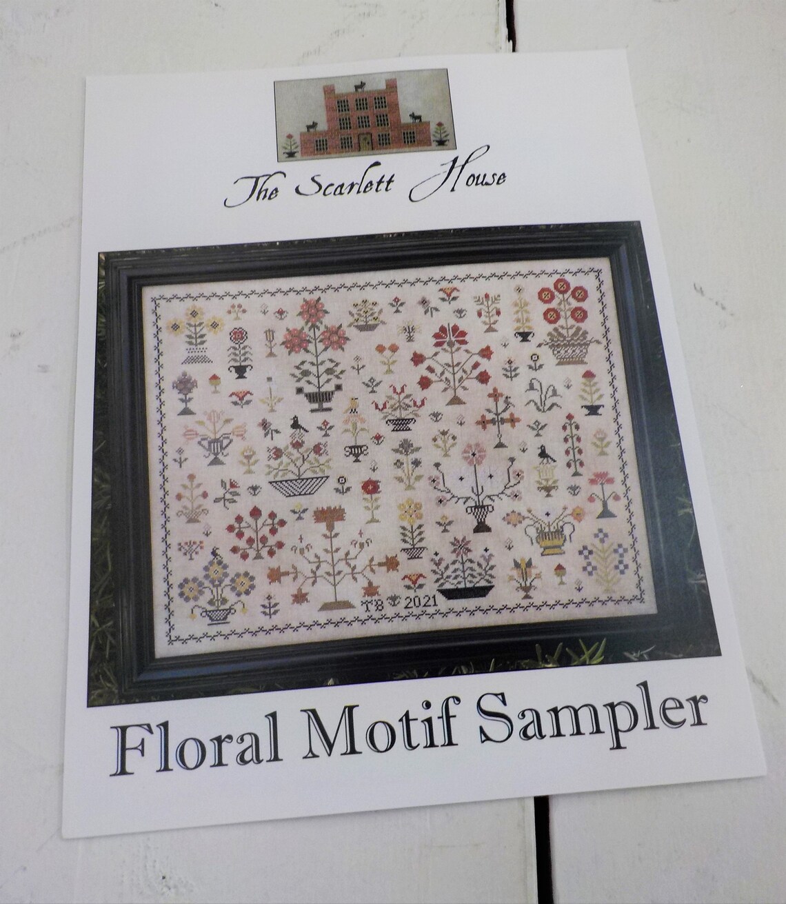 Floral Motif Sampler by the Scarlett House...flower Cross - Etsy