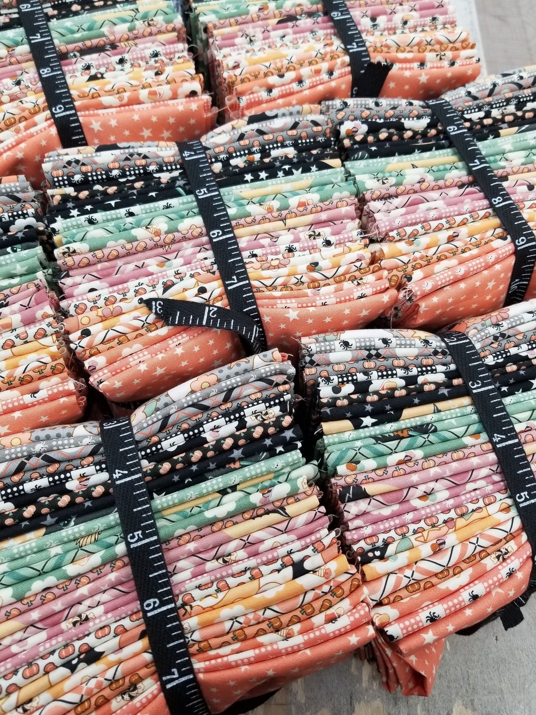 Owl-o-ween...fq Bundle...urban Chiks...moda Fabrics...halloween...26 ...