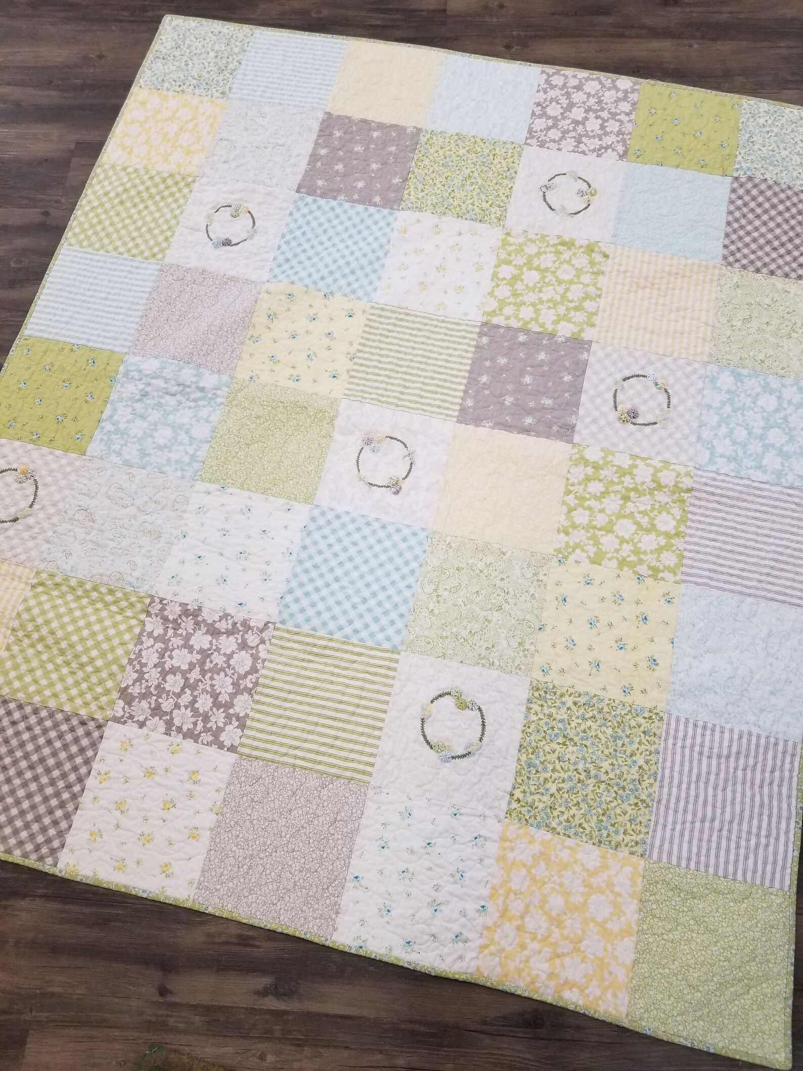 Shoreline Roses Quilt Kit...by Mickey Zimmer/sweetwater Cotton Shopppe ...