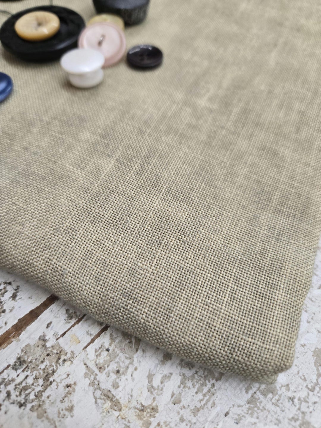 Weeks Dye Works, Putty, 35ct, Fat Quarter, 100% Linen, Cross Stitch ...