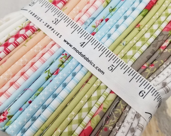 Sweet Liberty Curated Fat Quarter Bundle by Brenda Riddle of Acorn ...