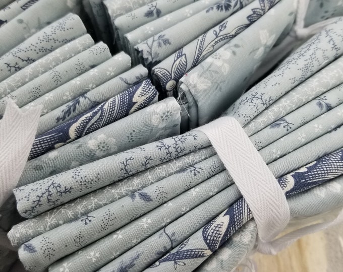 Cascade...curated Light Blue FQ Bundle...3 Sisters...moda Fabrics - Etsy