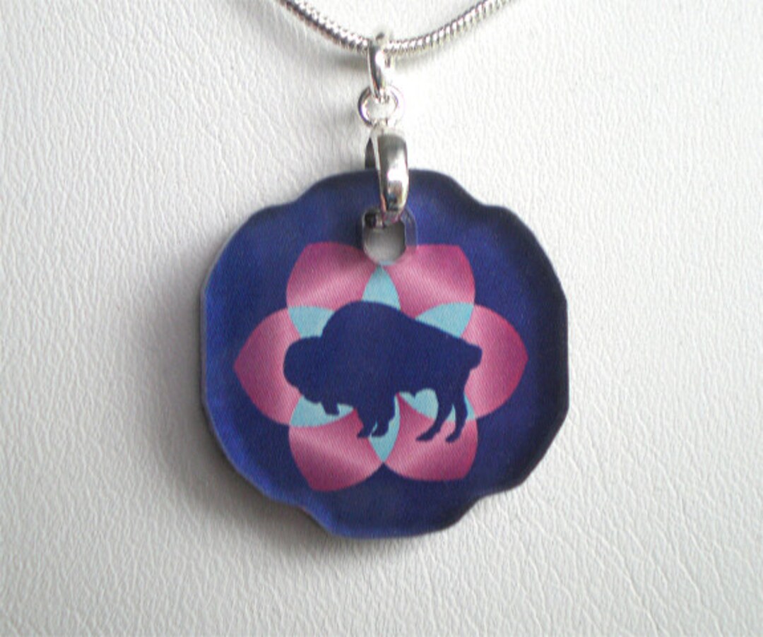 Buffalo Flower Pendant - Etsy