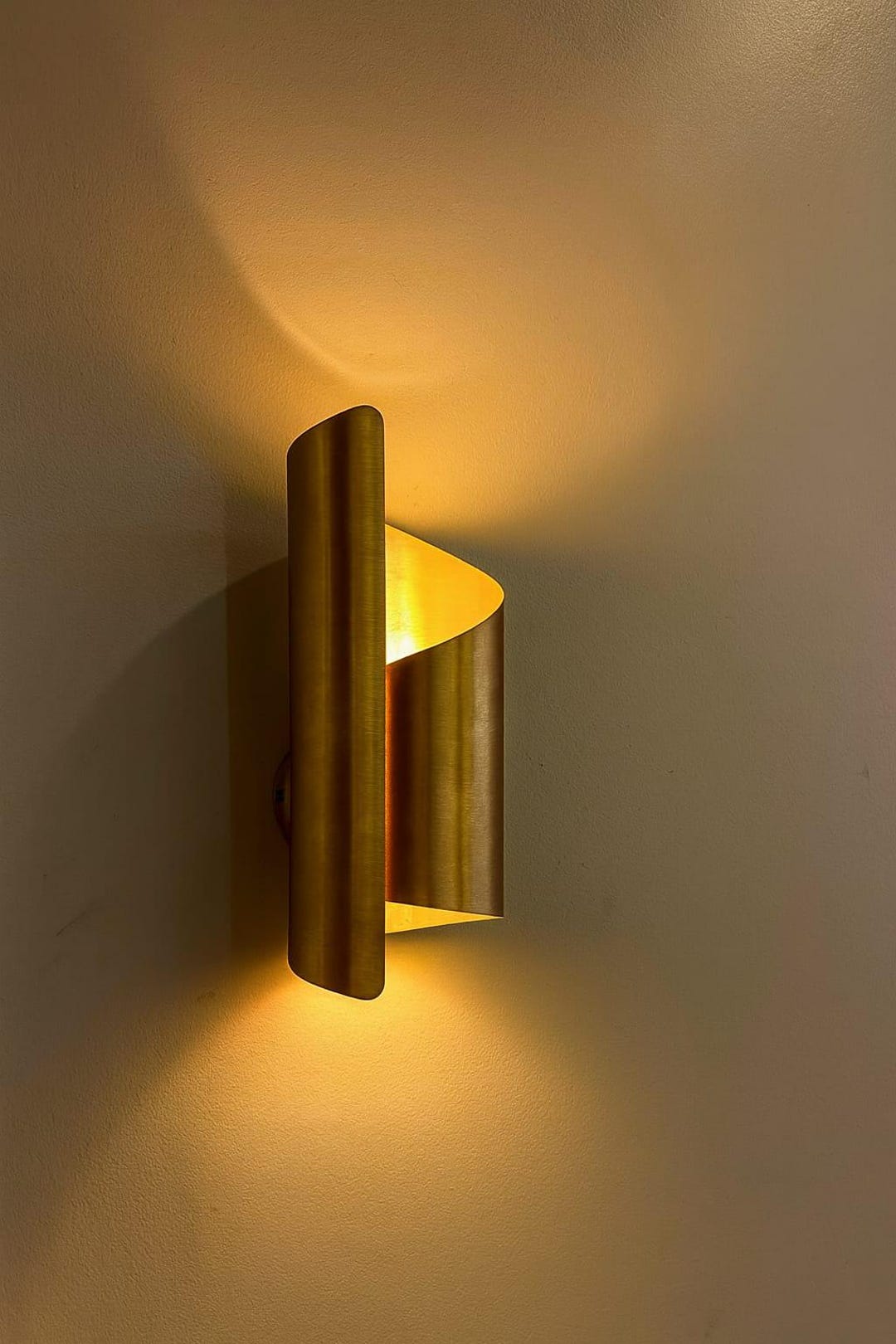 Handmade Gold Brass Spiral Wall Scone | Modern Unique Luxury Design ...