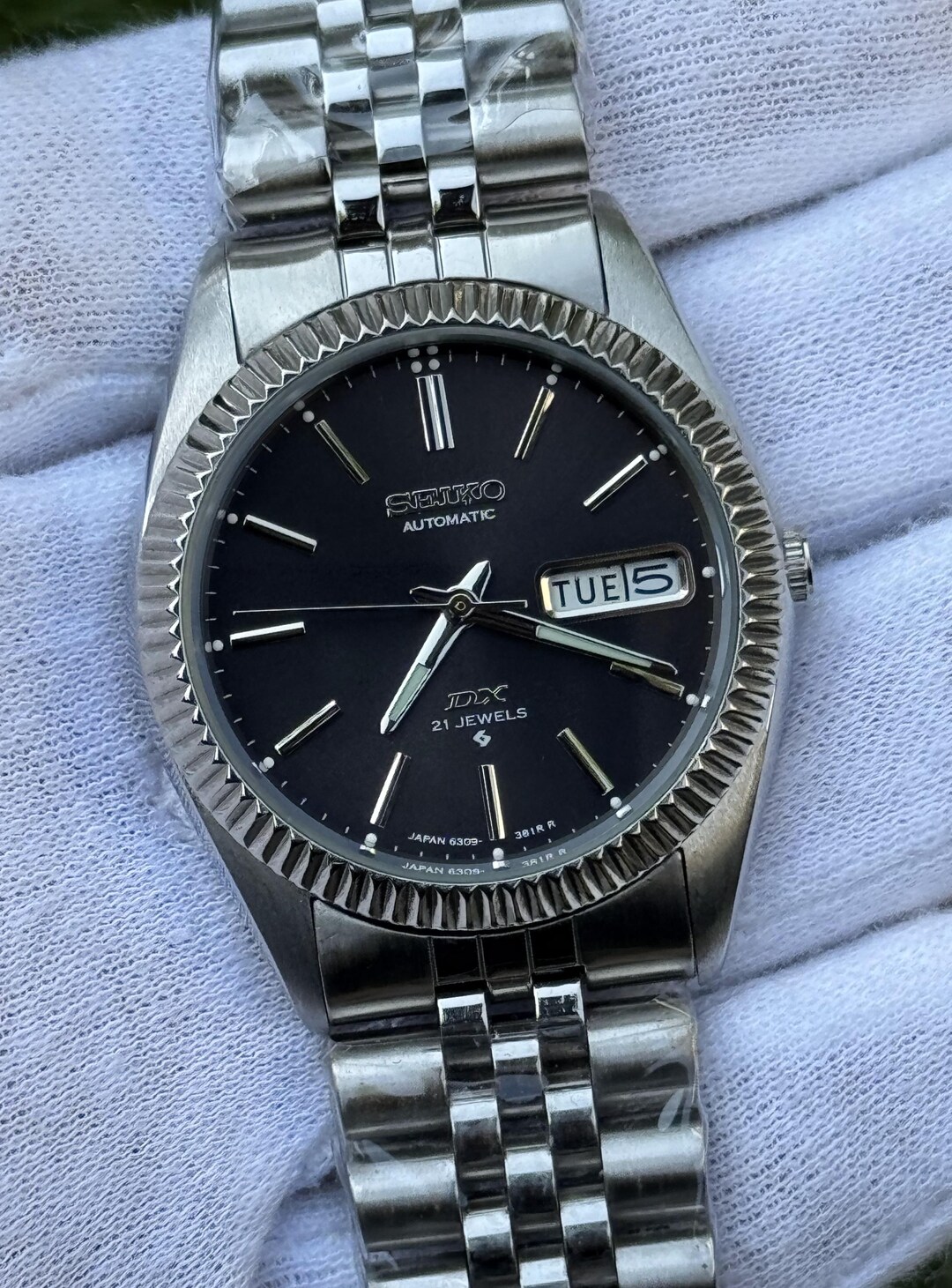 Seiko DX Automatic Sunburst Black Dial Analog Day and Date Men's ...