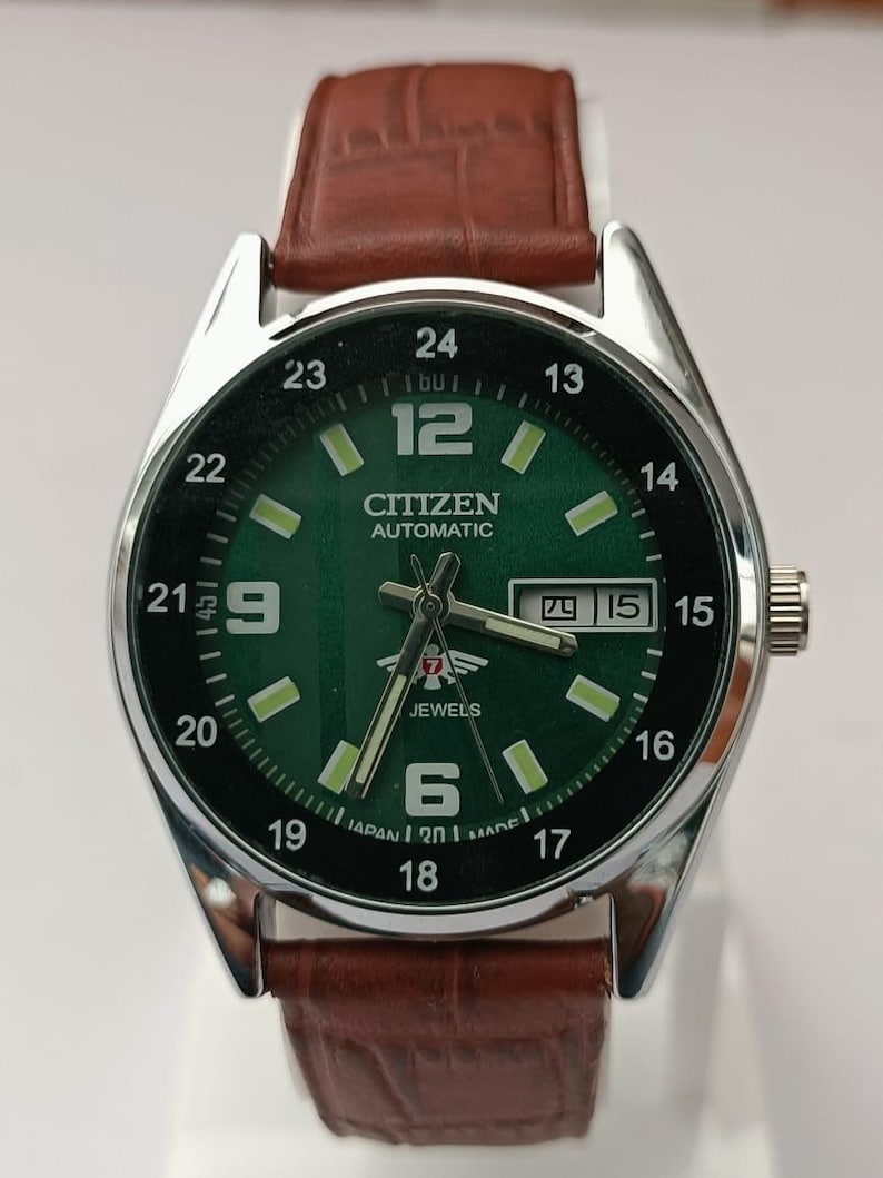 Vintage Citizen Automatic 8200 Japan Made Men's Watch Green Dial Day ...