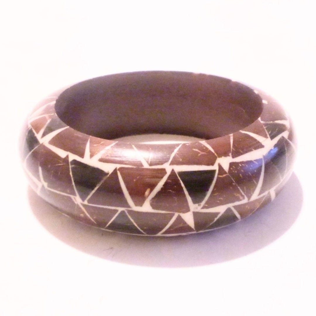 Vintage Chunky Coconut Shell and Wood Inlaid Bangle Bracelet - Etsy