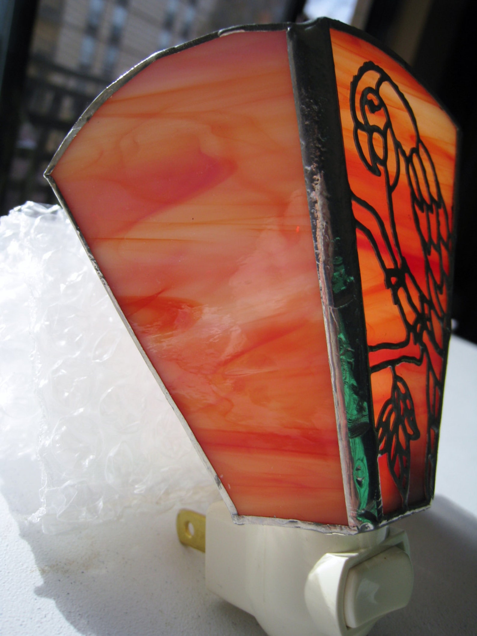 Stained Glass Parrot Night Light~ Peach Salmon Parrot Bird Nightlight ...