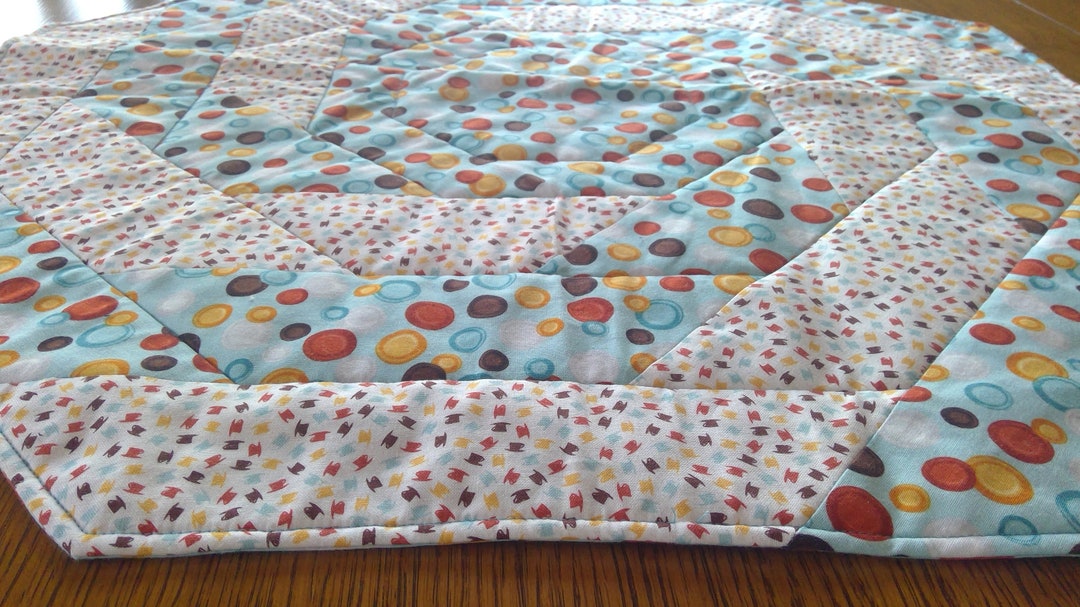 Retro Kitchen Quilted Table Topper, Coffee Cup Quilted Table Topper ...