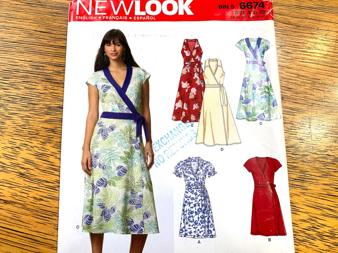 2000s CHIC Wrap Dress With Color Block Details - Plus Size (10 - 22 ...