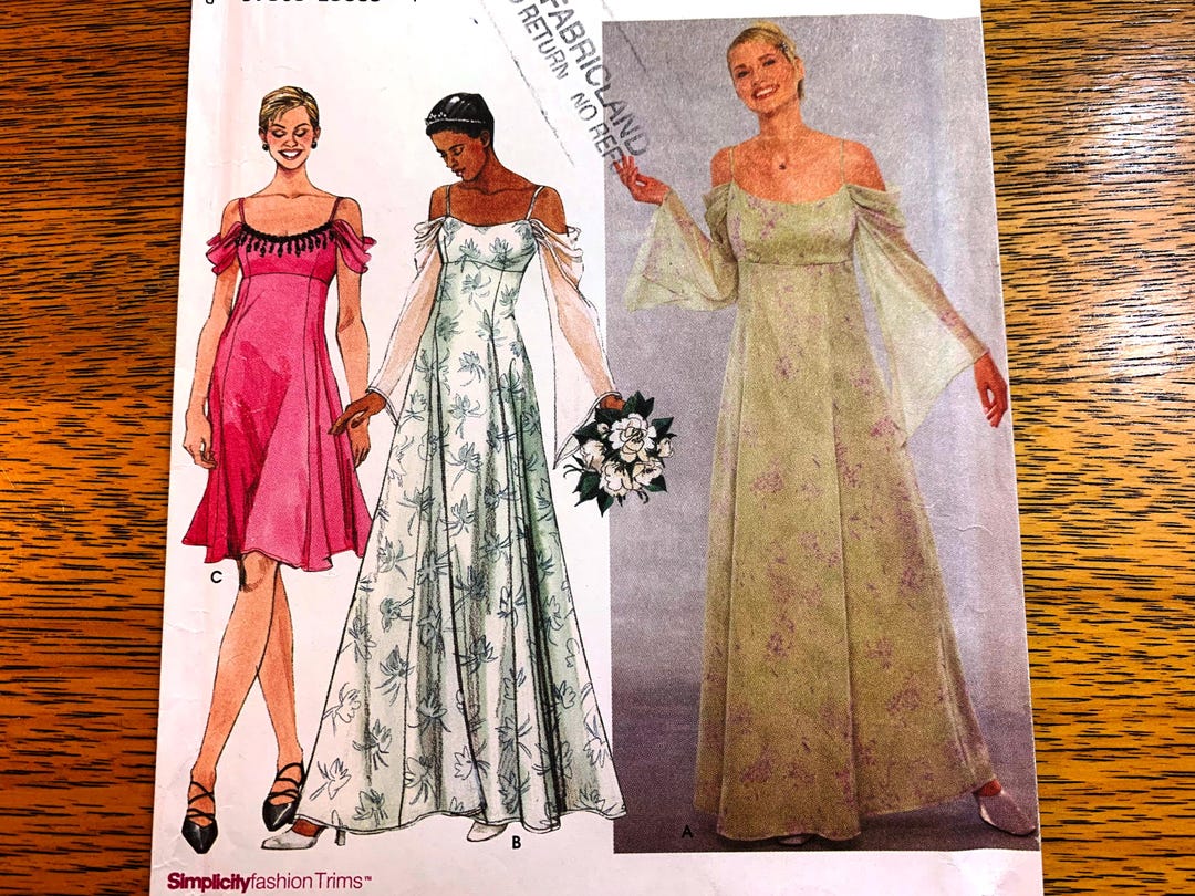 Medieval Fantasy off the Shoulder Evening Gown Size 6 12 UNCUT Ff ...