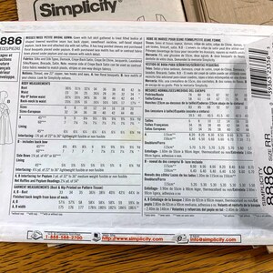 RETRO 1940s Wedding Gown W/ Sweetheart Neckline & Peplum - Plus Size ...