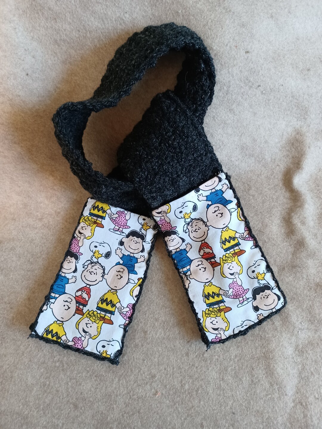 Peanut's Charlie Brown Snoopy Fabric Pocket Scarf free Tag - Etsy