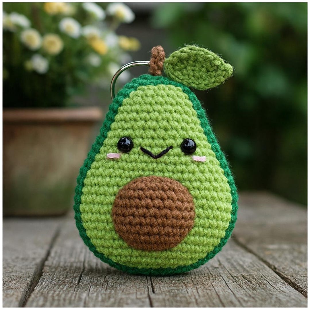 Cute Avocado Crochet PDF Pattern, Amigurumi Fruit Keychain Tutorial ...