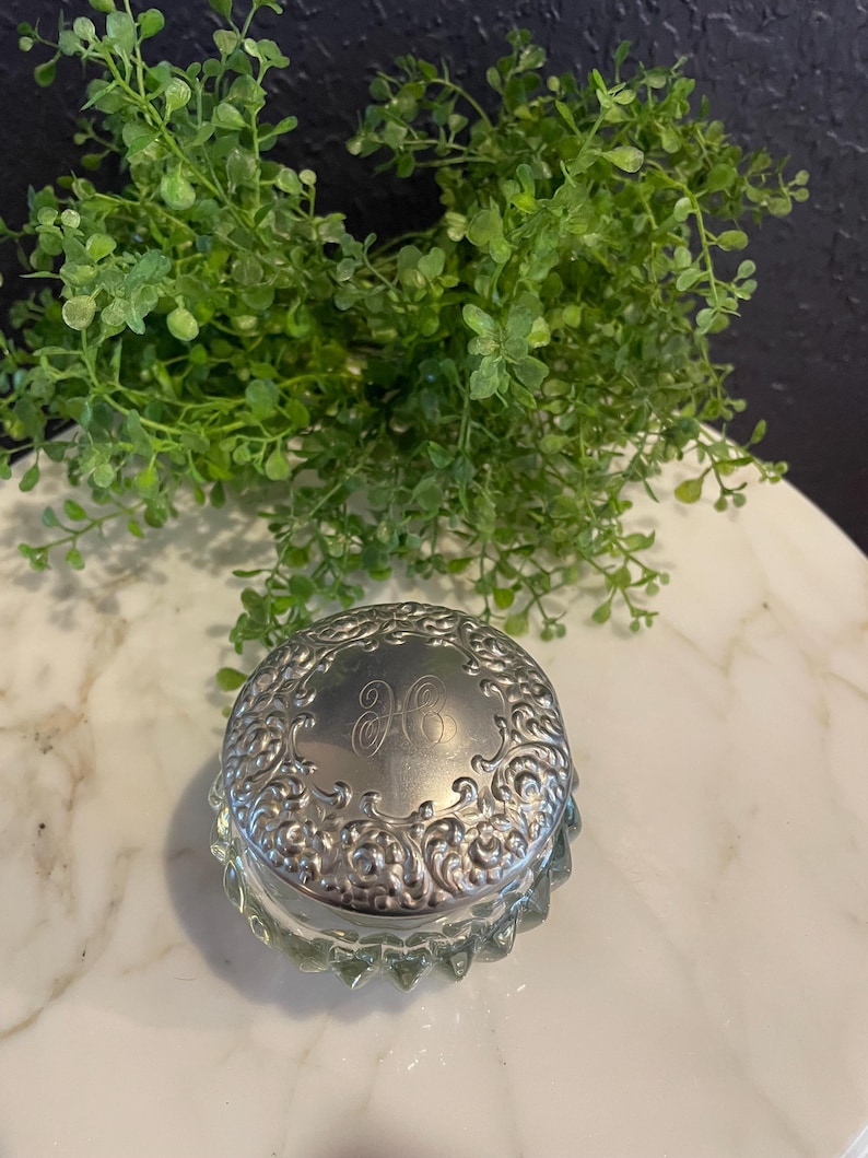 Houbigant Chantilly Powder Jar - Etsy