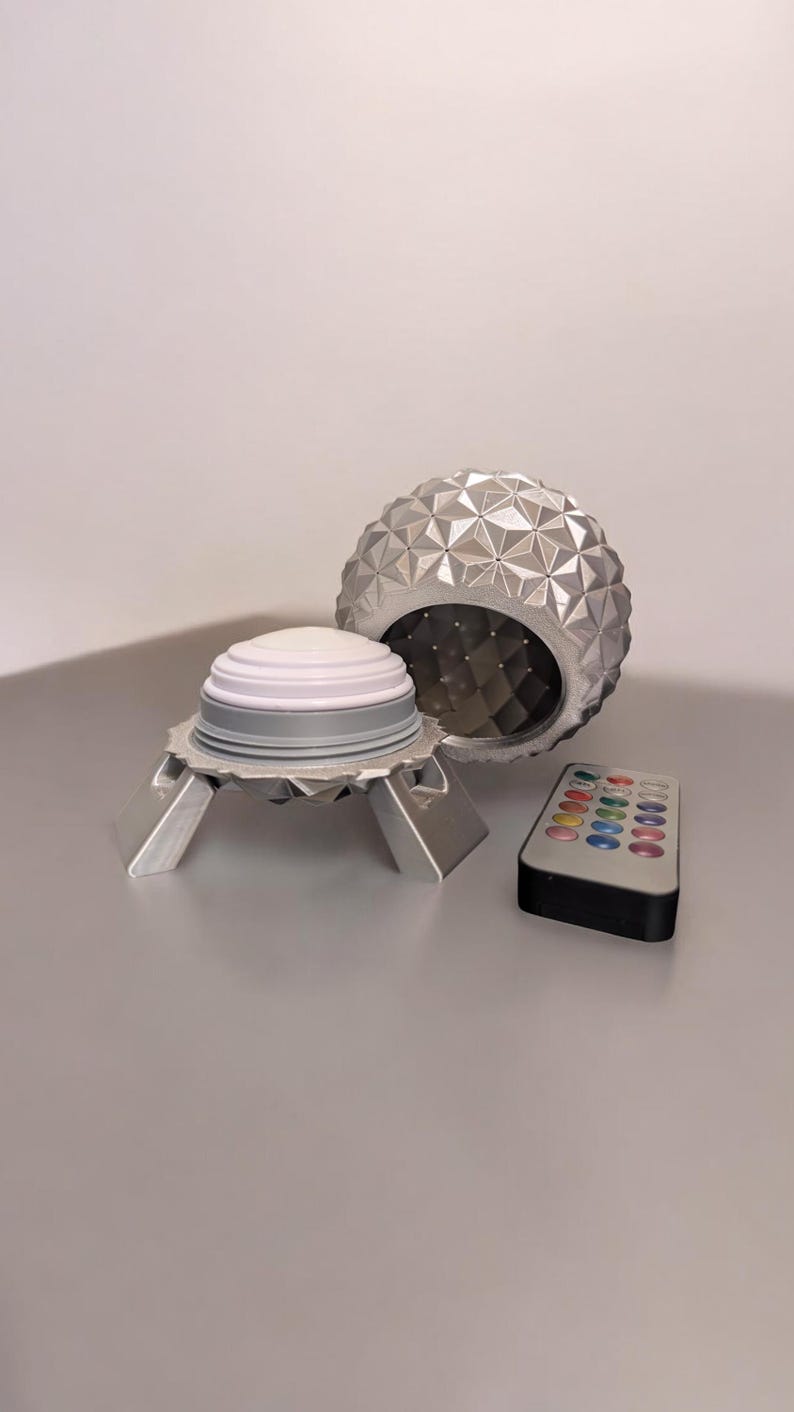 3D Printed Geometric Sphere Lamp | Theme Park Decor (light NOT Included ...