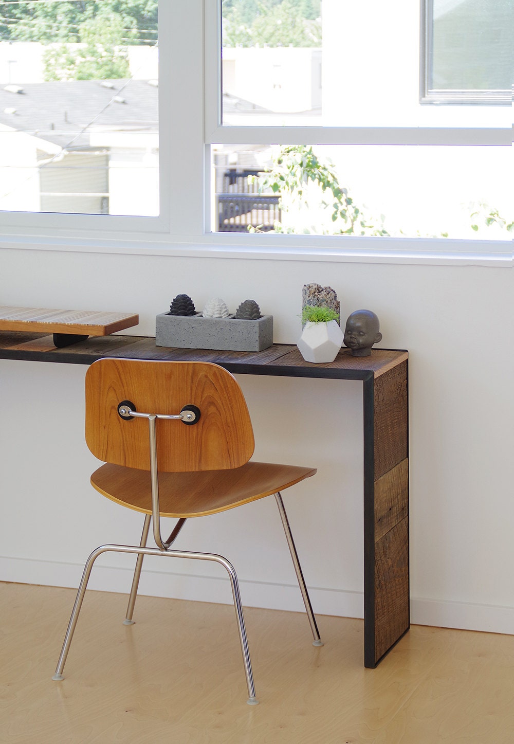Reclaimed wood desk with metal frame modern industrial urban | Etsy