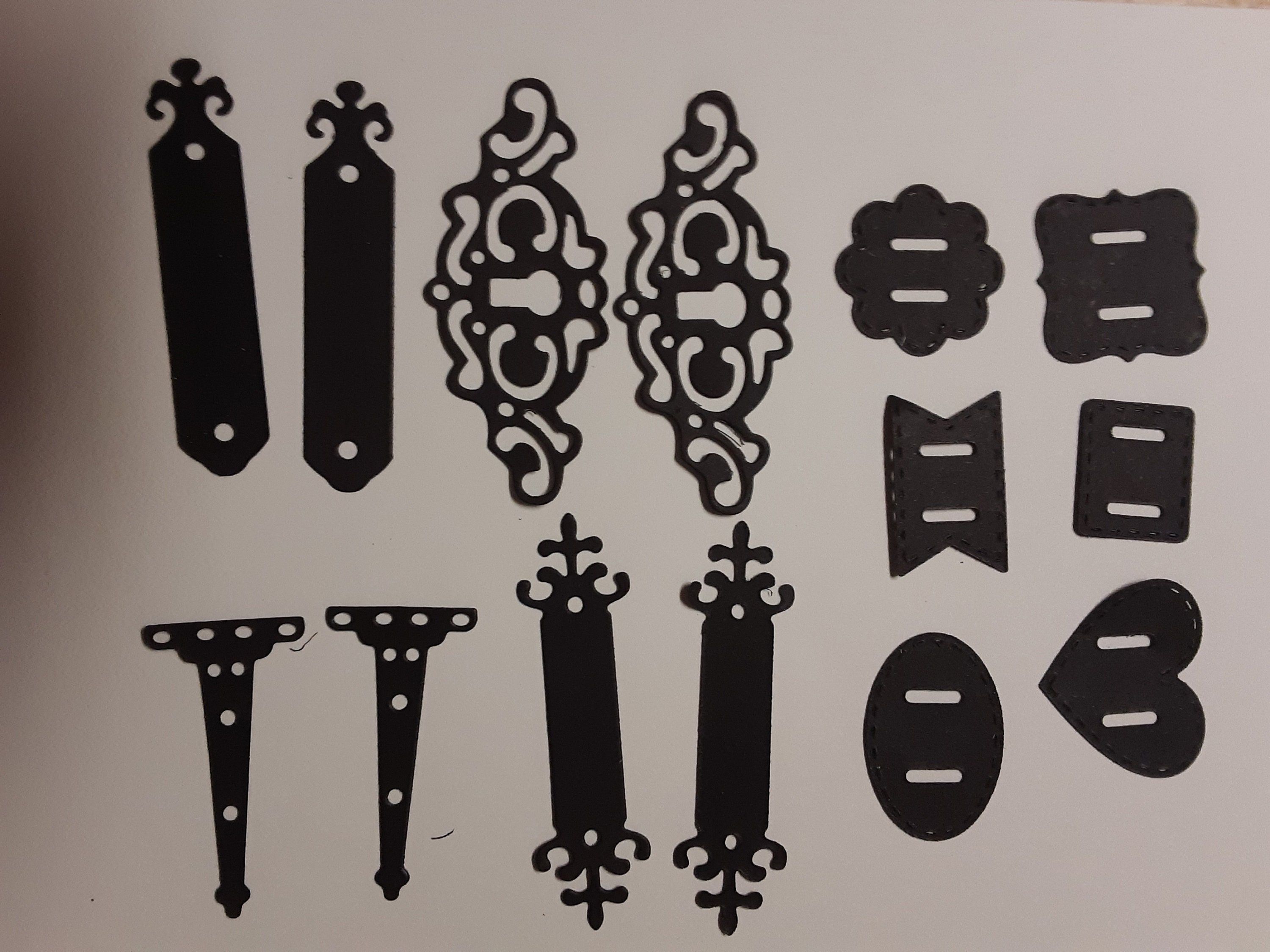 Buckles and Tags Die Cut, Die, Metal Cutting Die Cut, Scrapbook Di Cuts ...