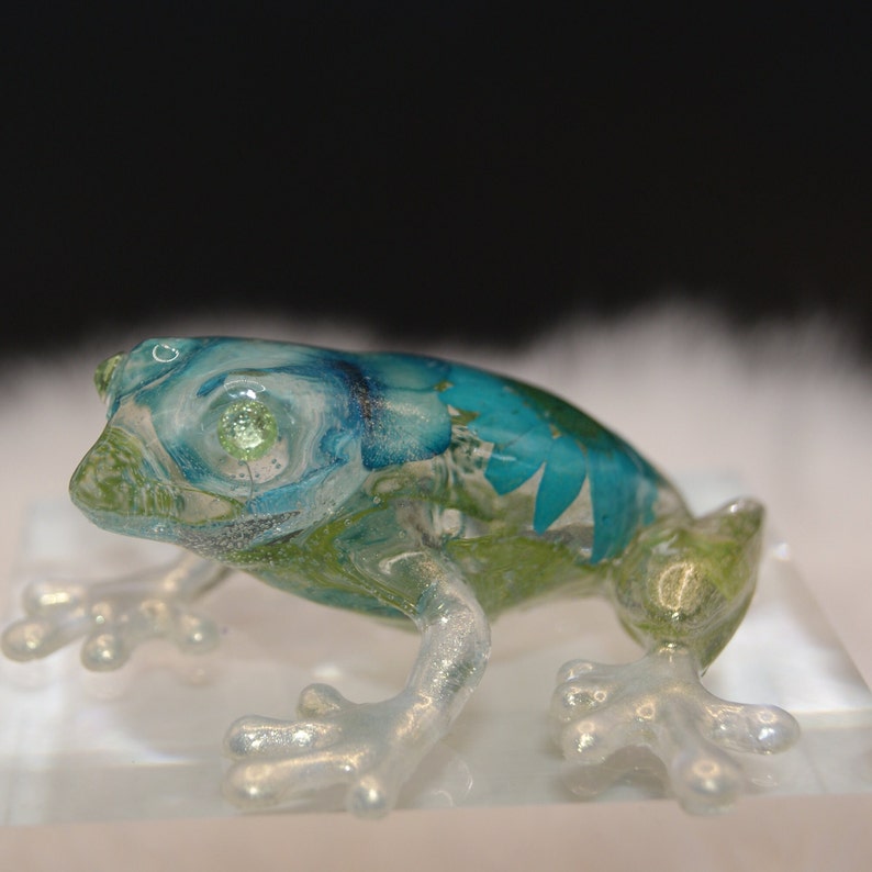 Teal Turquoise Frog With Pressed Real Flower Resin Garden Home ...