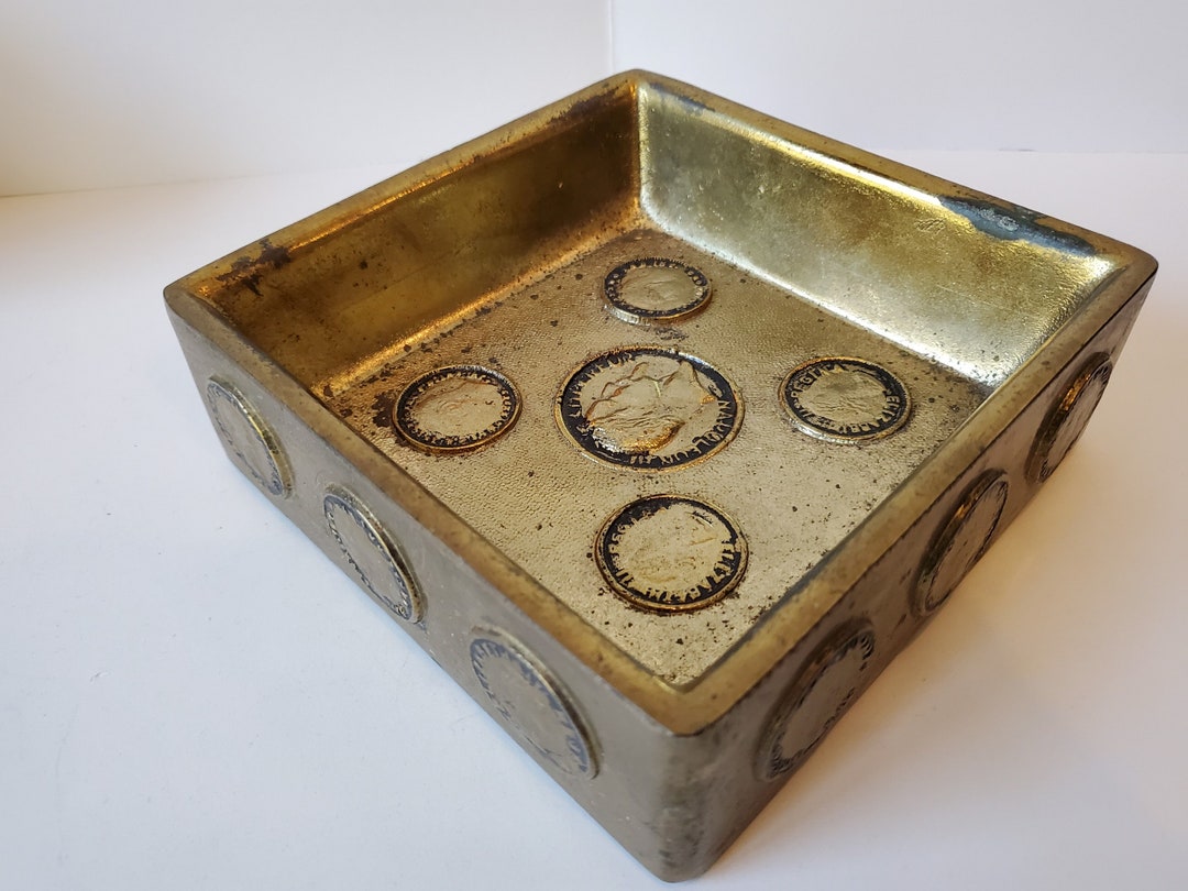 Mid Century Coin Ashtray, Elizabeth Gold Coin Ashtray, Cigar Ashtray ...