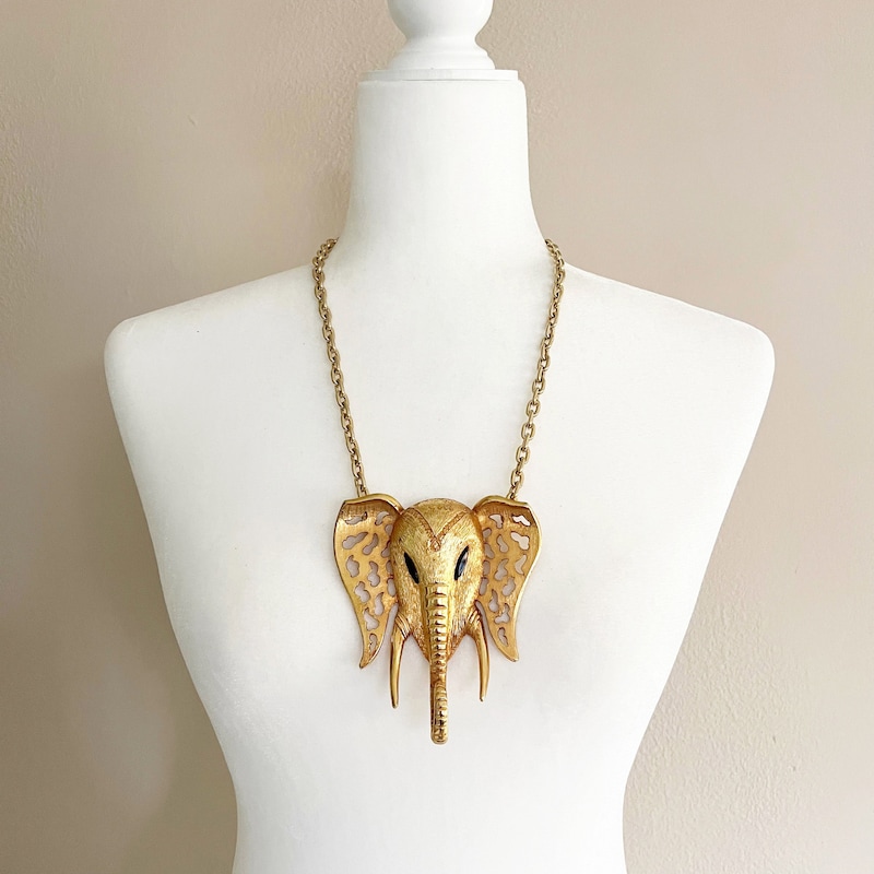 Oversized Necklace - Etsy