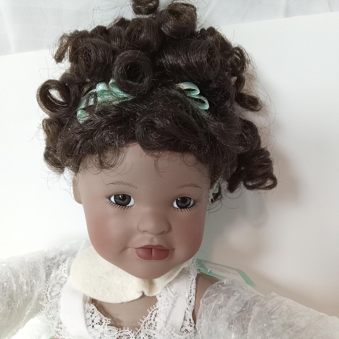 Vtg 1995 Ashton Drake Whitney 13" Porcelain Doll Artist Yolanda Bello ...