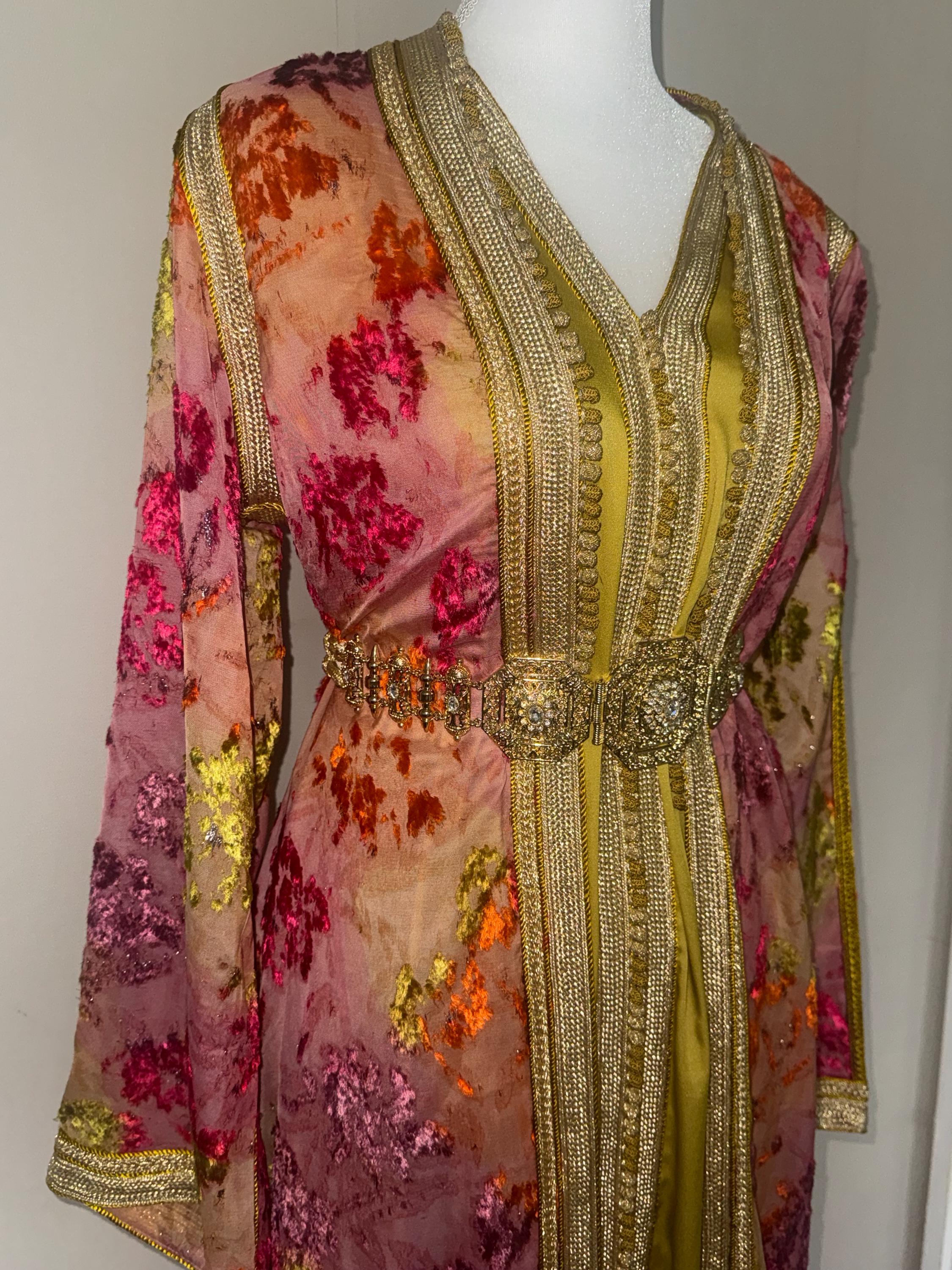 Handmade Moroccan Kaftan/takchita | Hand-embroidered Velvet Floral ...