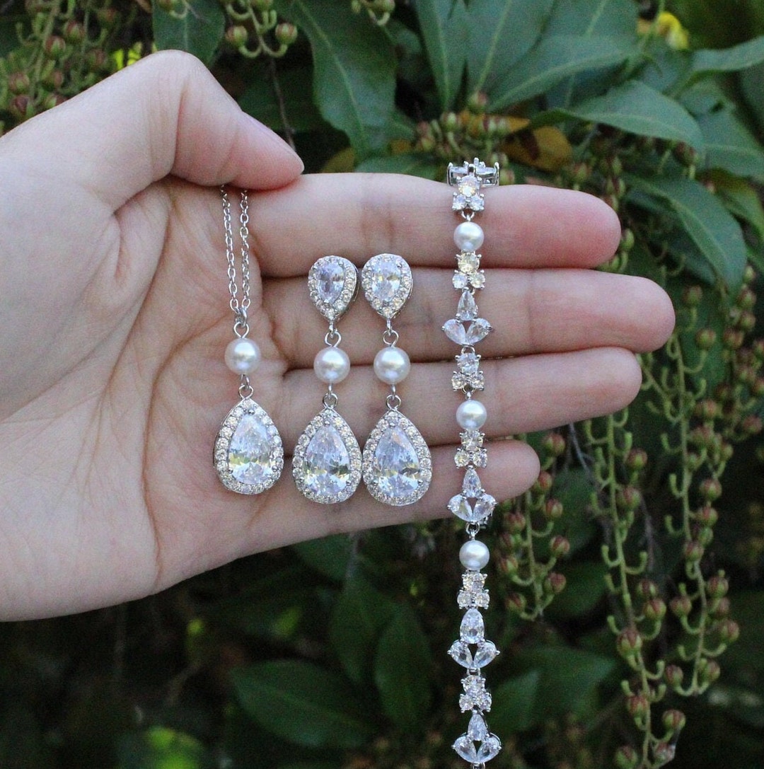 Bridal Tear Drop Necklace Earrings Set Bridesmaid Pearl Jewelry Pearl ...