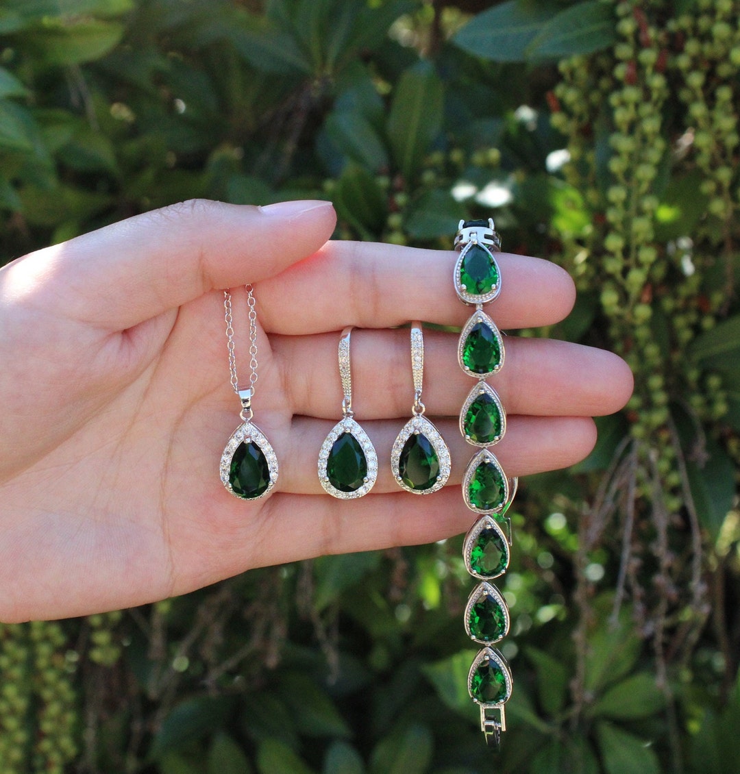 Emerald Green Wedding Necklace Earrings Bracelet Green Bridesmaids ...