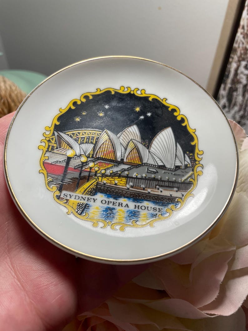 Vintage Sydney Opera House Souvenir Plate, 1973 Opening - Etsy